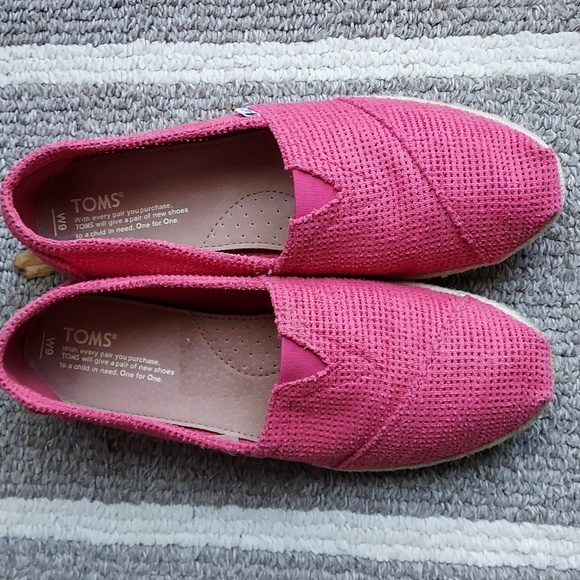 Toms | Shoes | Toms Classic Pink | Poshmark